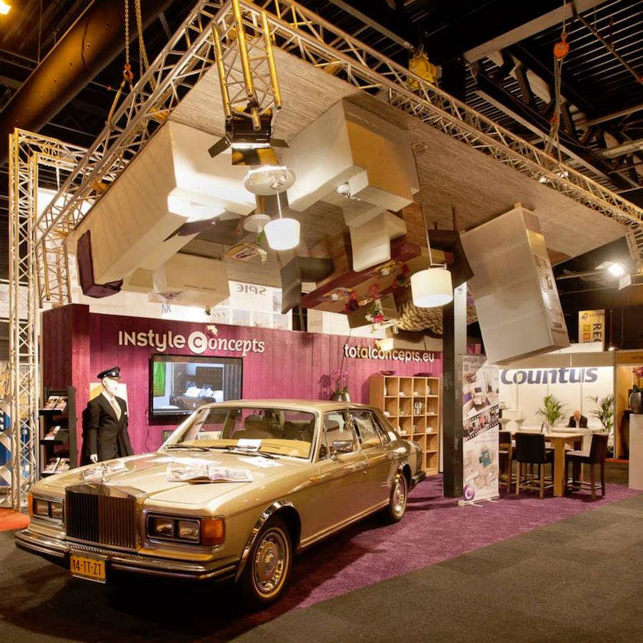 Cubiqz - Cardboard expo